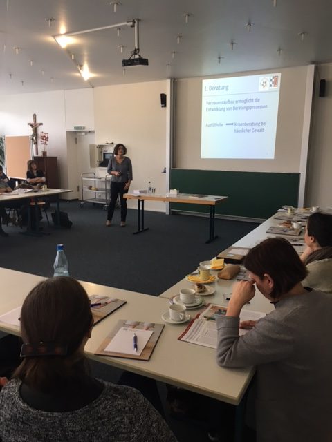 Kollegialer Austausch am MWG - Maria-Ward-Gymnasium Günzburg